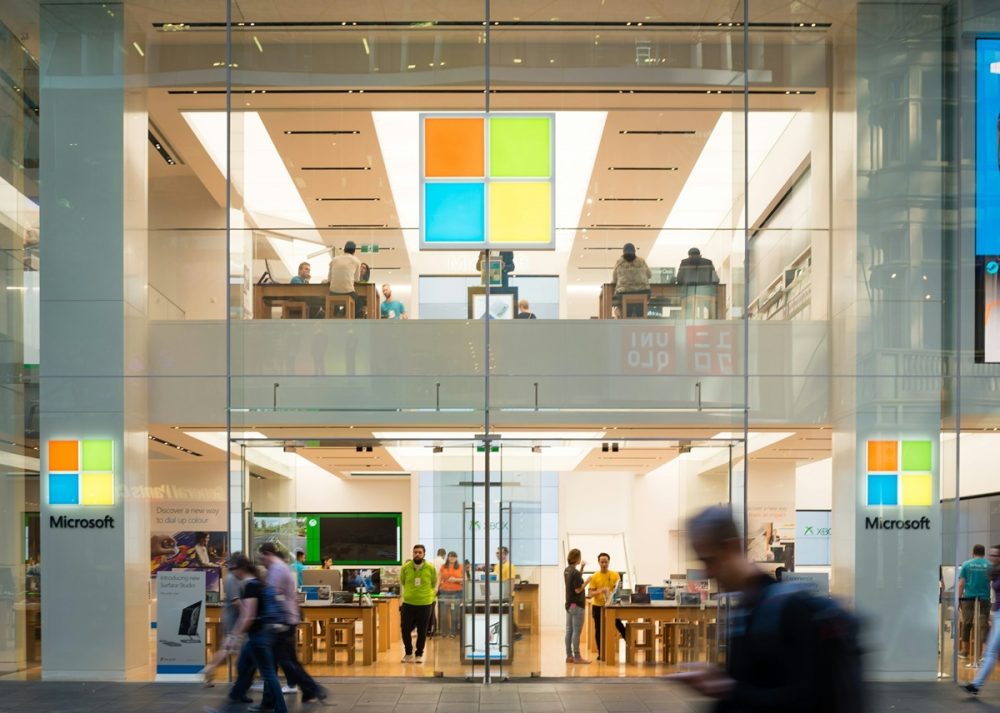 microsoft - The Fifth Person